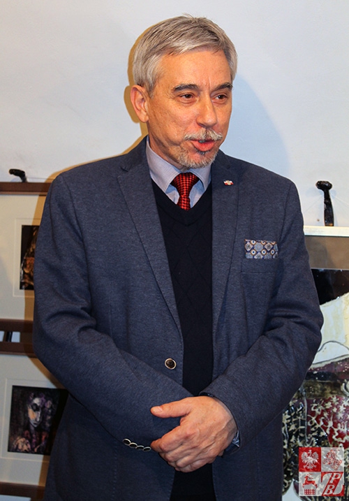 „Symboliczne” – wystawa Walentyny Szoby w galerii „Tyzenhauz” - Portal ...